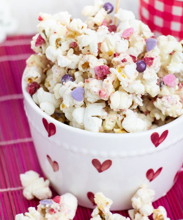 White Chocolate Valentine's Day Popcorn | Punchfork