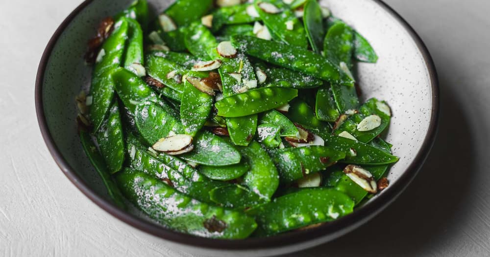 Simple Snow Peas with Butter and Lemon | Punchfork