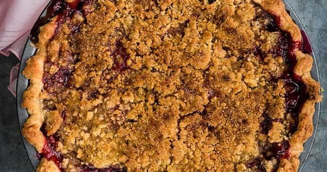 Rhubarb and Raspberry Crumble Pie | Punchfork