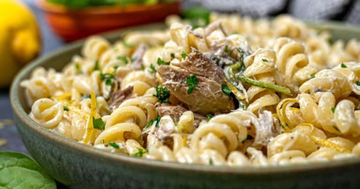 Smoked Mackerel Pasta with Creme Fraiche and Spinach | Punchfork