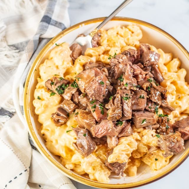 Prime Rib Macaroni and Cheese | Punchfork