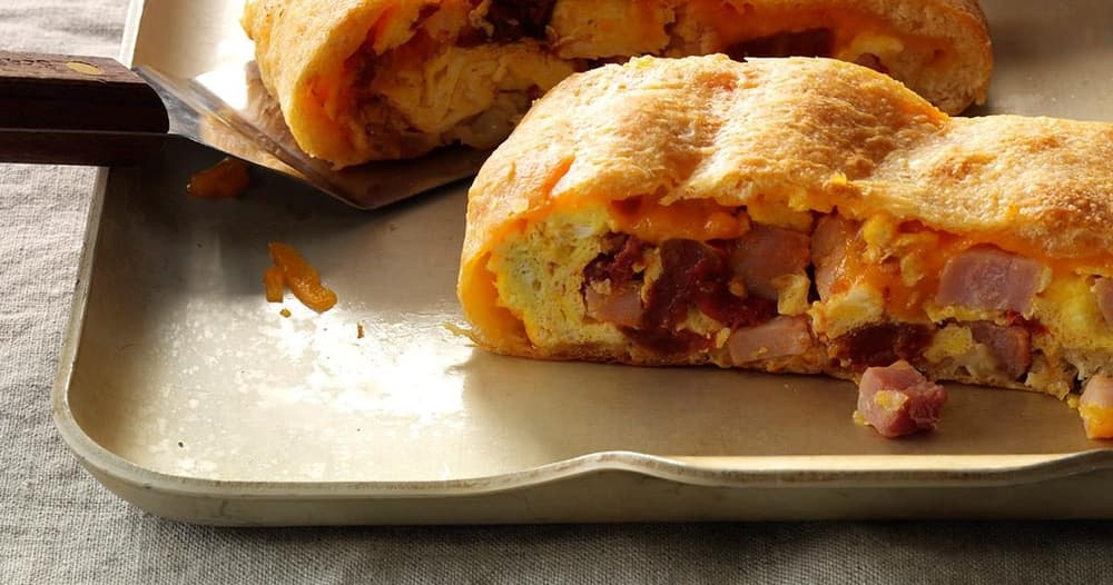 Stuffed Ham & Egg Bread | Punchfork