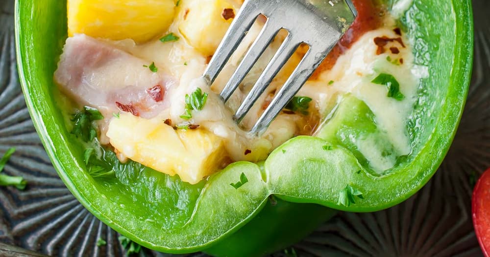 Hawaiian Bell Pepper Pizzas | Punchfork