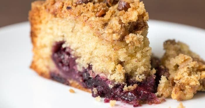Cherry Crumble Cake | Punchfork