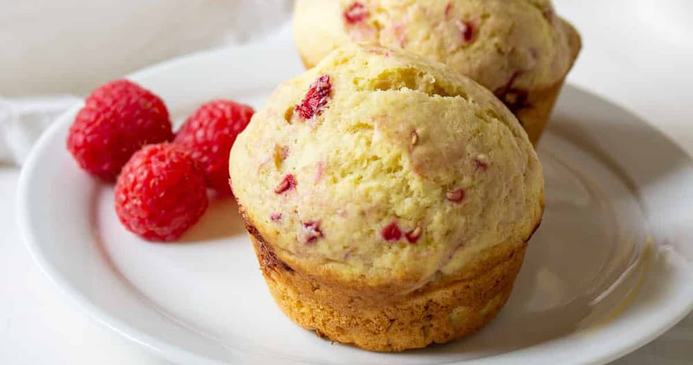 Raspberry Lemon Muffins | Punchfork