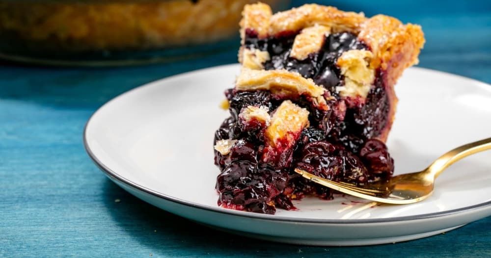 Cherry Old-Fashioned Pie | Punchfork