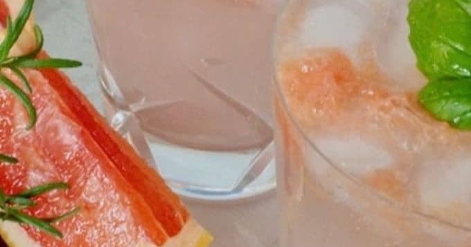 Grapefruit Basil Vodka Smash | Punchfork