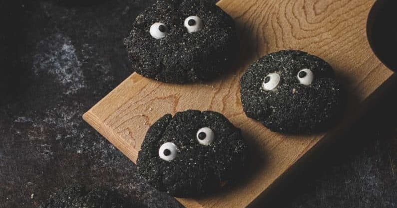 Black Sesame Soot Sprite Cookies (Keto, Low Carb) | Punchfork