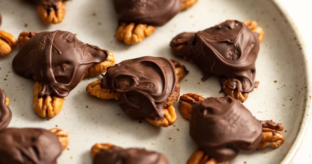 Homemade Vegan Turtles | Punchfork