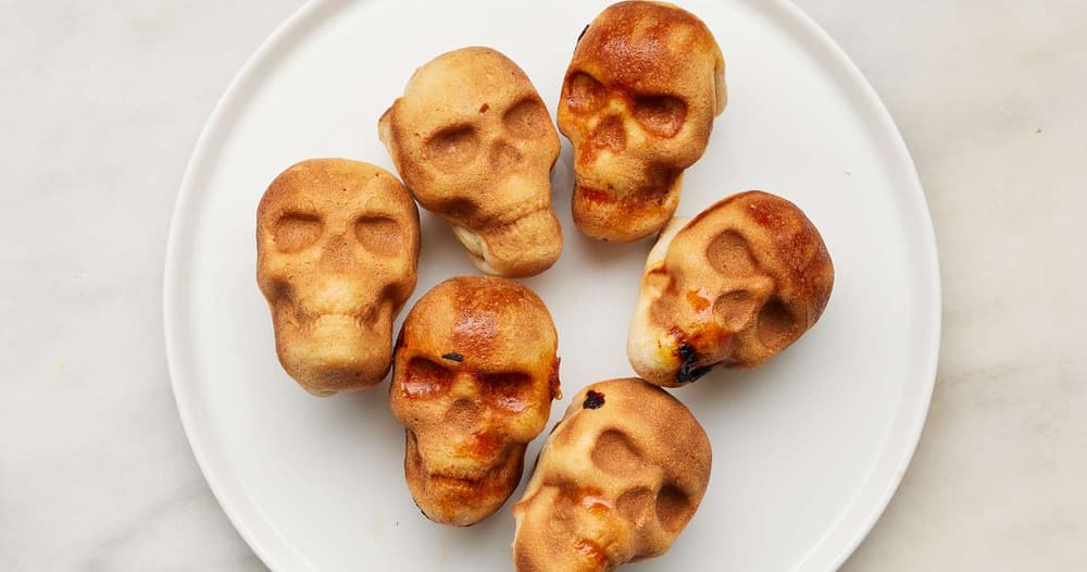 Pizza Skulls Are the Deliciously Spooky Snack You Need This Halloween ...