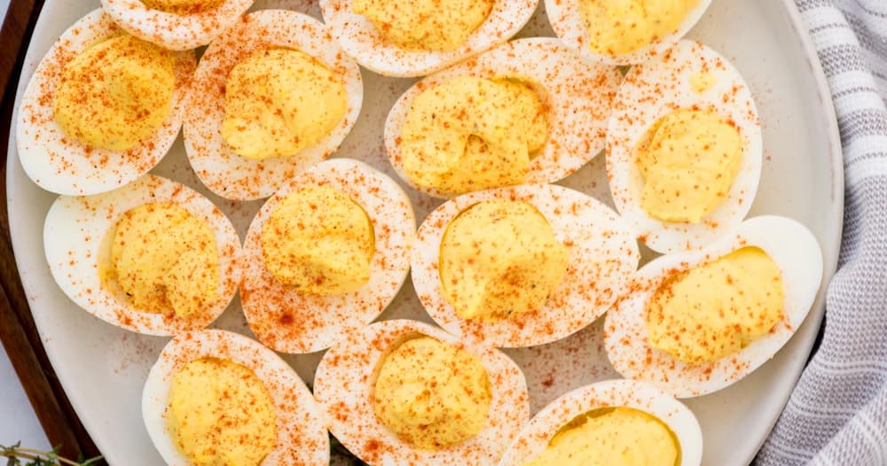 Southern Deviled Eggs with Pickle Relish | Punchfork