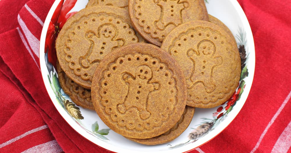 Gingerbread Shortbread Cookies | Punchfork