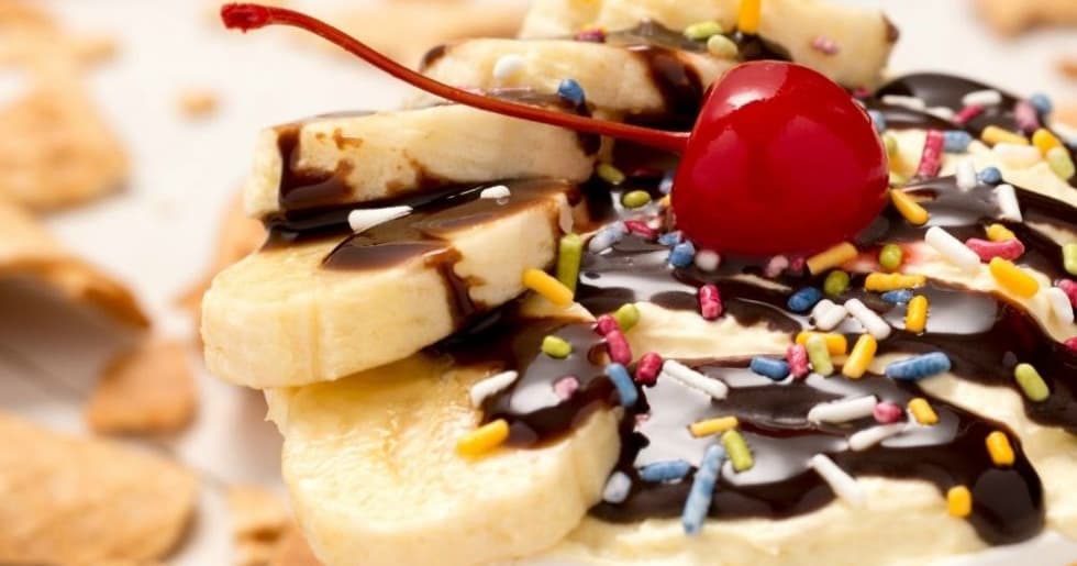 Hot Fudge Sundae Dip | Punchfork