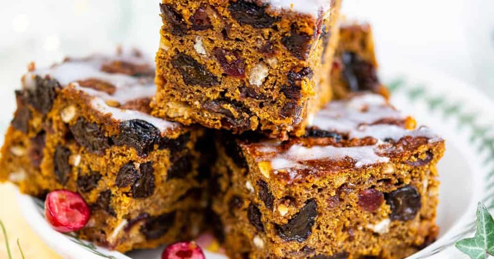 Easy Fruit Cake - Slimming Friendly | Punchfork