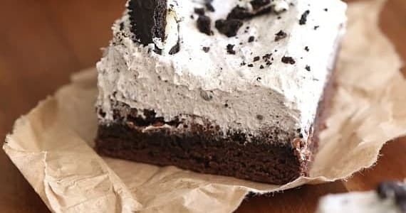 Potluck Oreo Bars | Punchfork