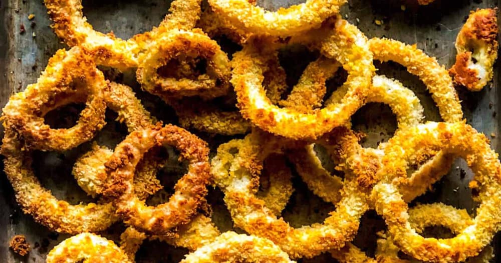 Crispy Oven Baked Onion Rings with Panko Crust | Punchfork