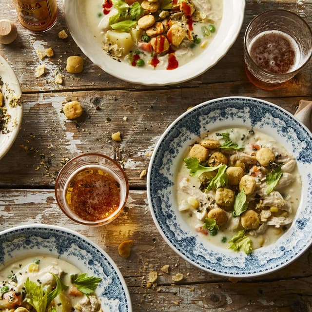 Creamy Chicken Chowder with Garlic-Parmesan Oyster Crackers | Punchfork