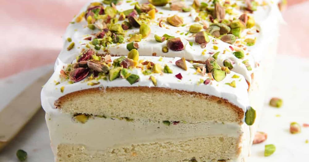 Pistachio Ice Cream Cake | Punchfork