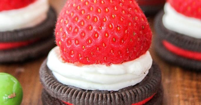 Oreo Santa Hats | Punchfork