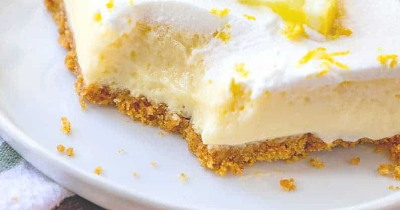 Creamy Lemon Bars | Punchfork
