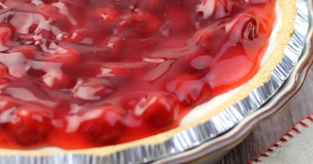 Cherry Cream Cheese Pie | Punchfork
