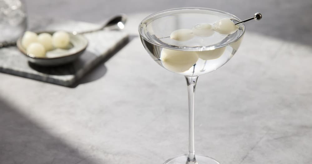 Vodka Gibson Cocktail | Punchfork