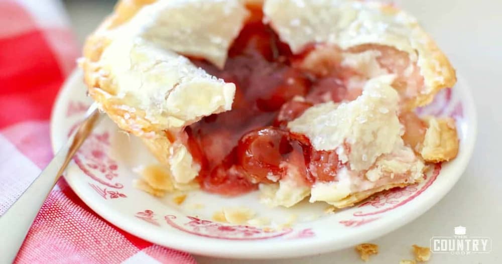Mini Cherry Cheesecake Pies | Punchfork