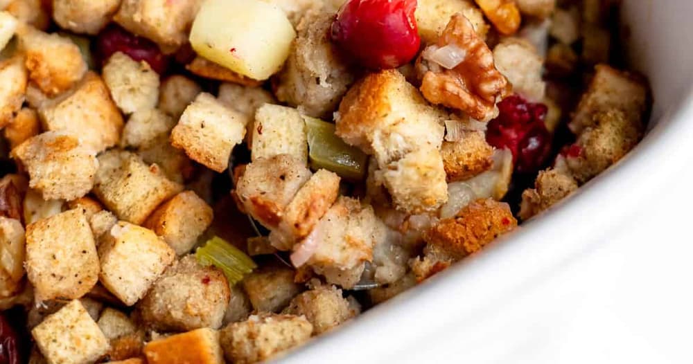 Apple Cranberry Walnut Stuffing | Punchfork