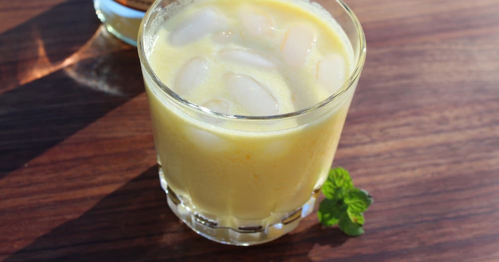 Creamy Mango Cocktail | Punchfork