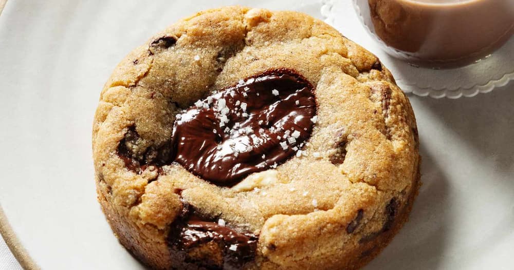 Gramercy Tavern Chocolate Chip Cookies | Punchfork
