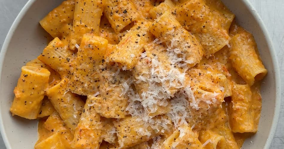 Confit Red Pepper and Tomato Sauce with Pasta | Punchfork