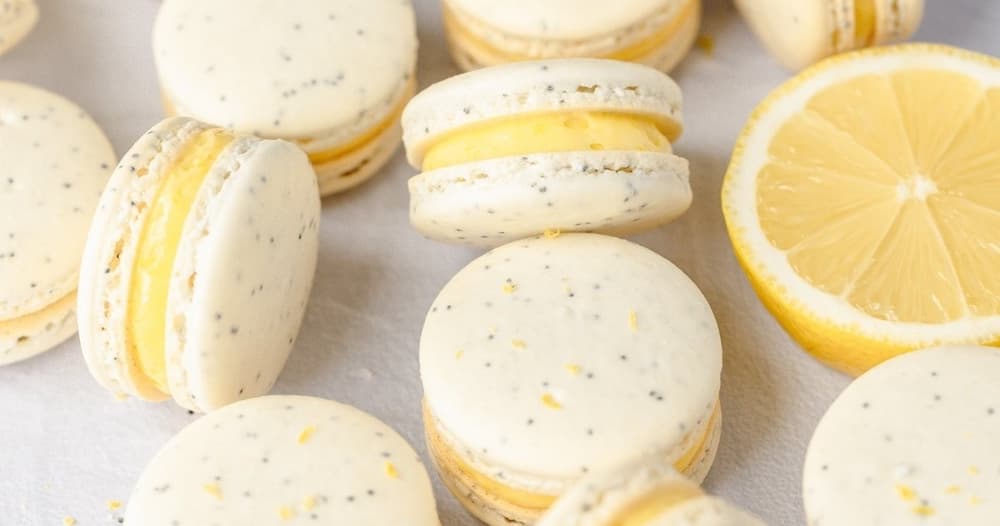 Lemon Poppy Seed Macarons | Punchfork