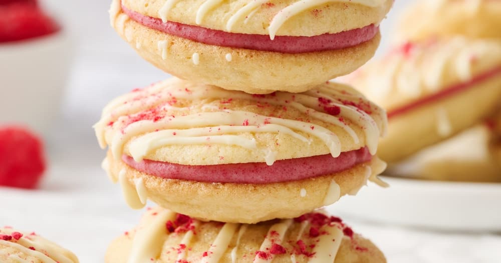 Raspberry Cream Sandwich Cookies | Punchfork