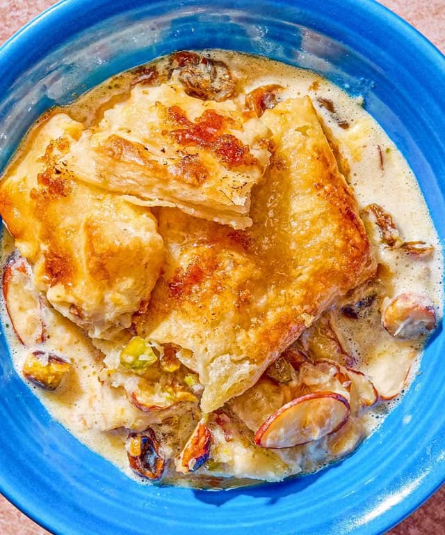 Egyptian Bread Pudding (Umm Ali) | Punchfork