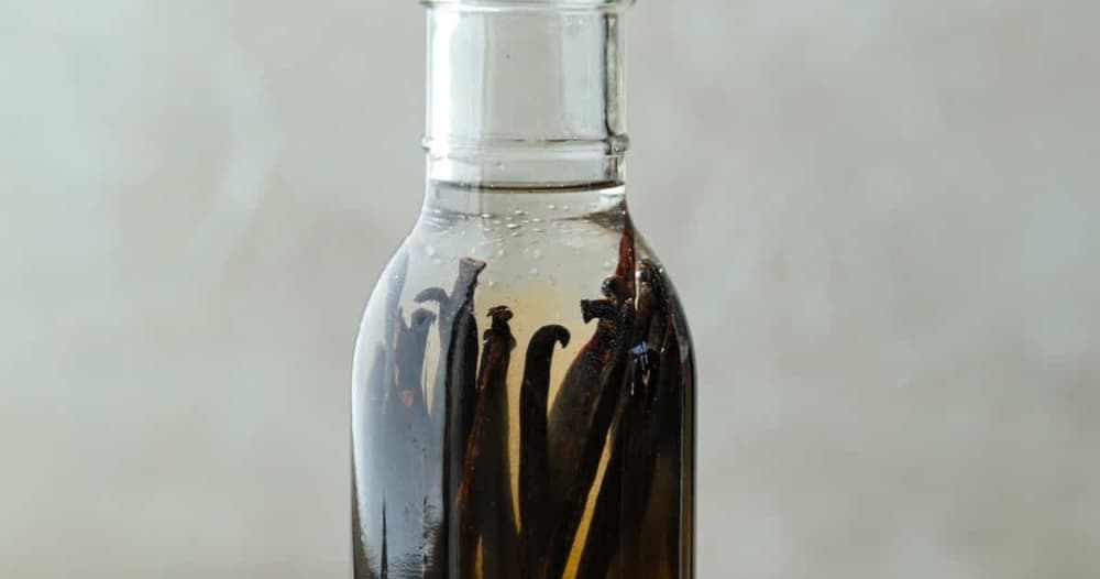 Homemade Vanilla Extract | Punchfork
