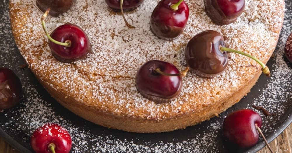 Homemade Fresh Cherry Cake | Punchfork