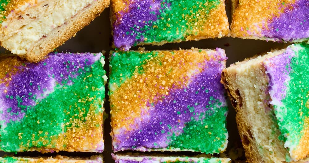 King Cake Cheesecake Bars | Punchfork