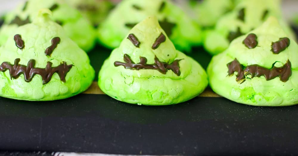 Oogie Boogie Meringue Cookies | Punchfork