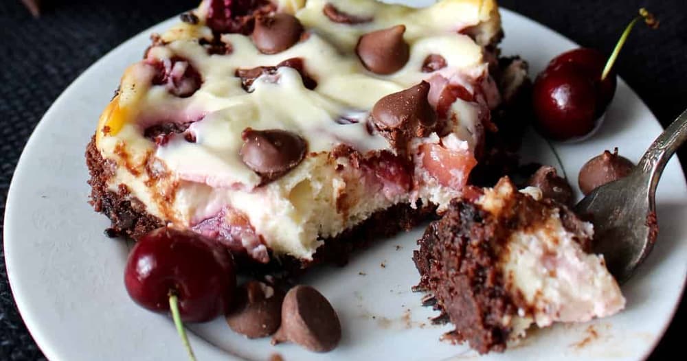 Cherry Chocolate Cheesecake | Punchfork