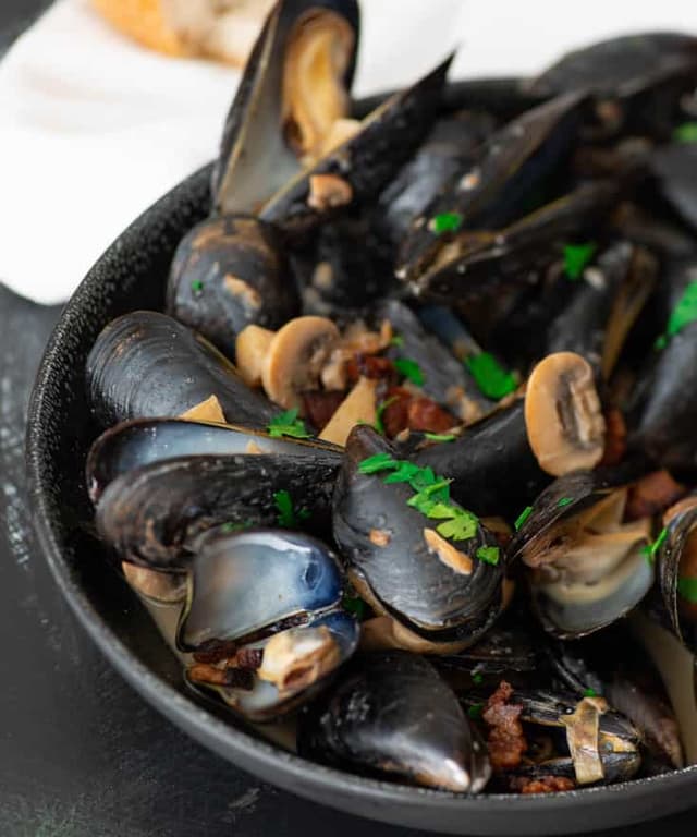Mussels with Apples | Punchfork