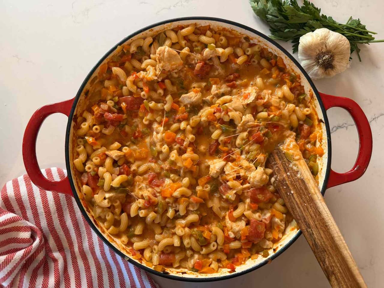 One-Pot Chicken Stuffed Pepper Pasta | Punchfork