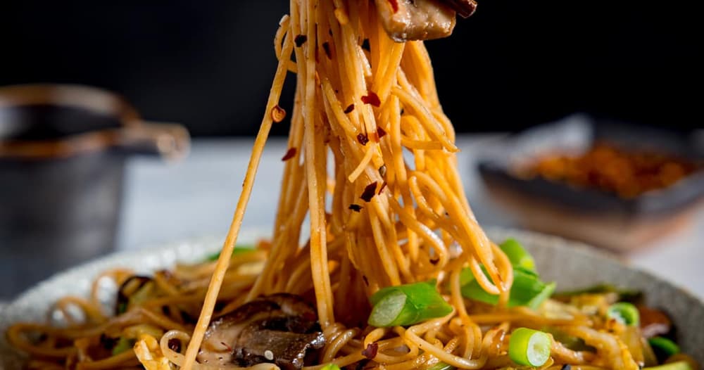 Mushroom Chow Mein | Punchfork