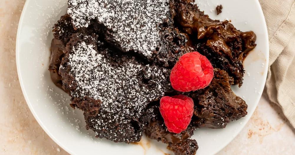 Slow Cooked Molten Lava Cake | Punchfork
