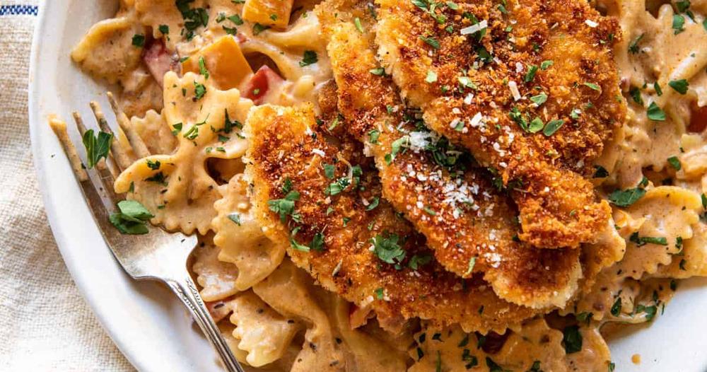 Southern Style Creamy Parmesan Chicken Pasta | Punchfork