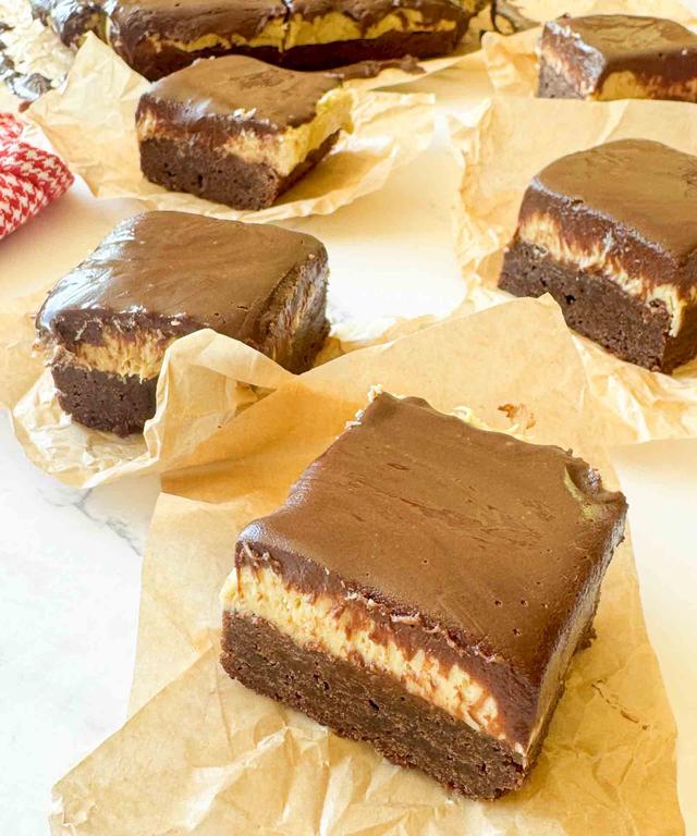 Dubai Chocolate Brownies | Punchfork