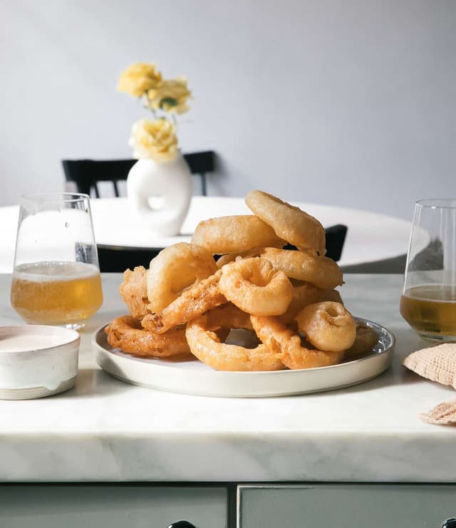 Beer Battered Onion Rings | Punchfork