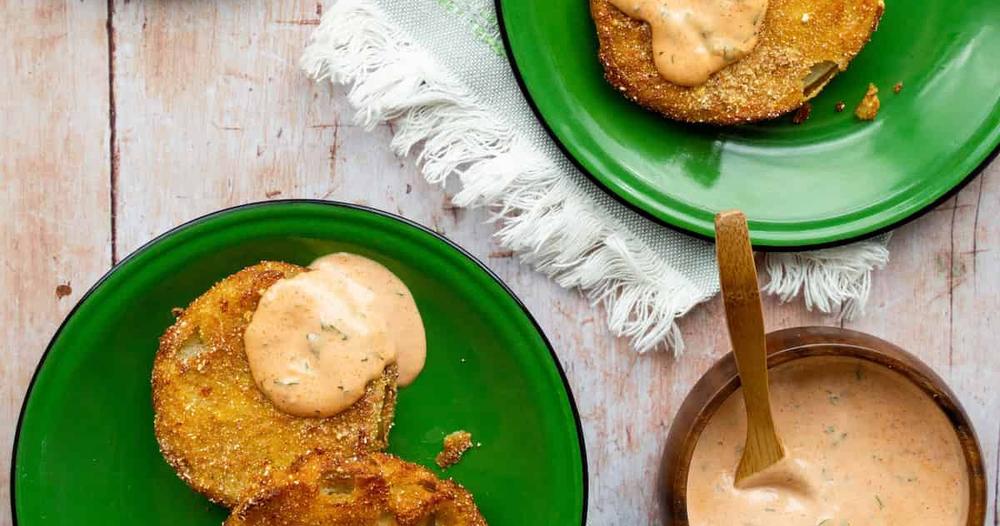 Southern Fried Green Tomatoes with Tangy Remoulade | Punchfork