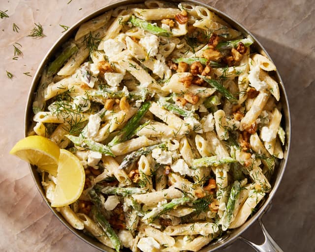 Creamy Feta-Lemon Penne with Asparagus | Punchfork
