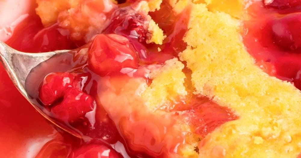 7up Cherry Dump Cake | Punchfork