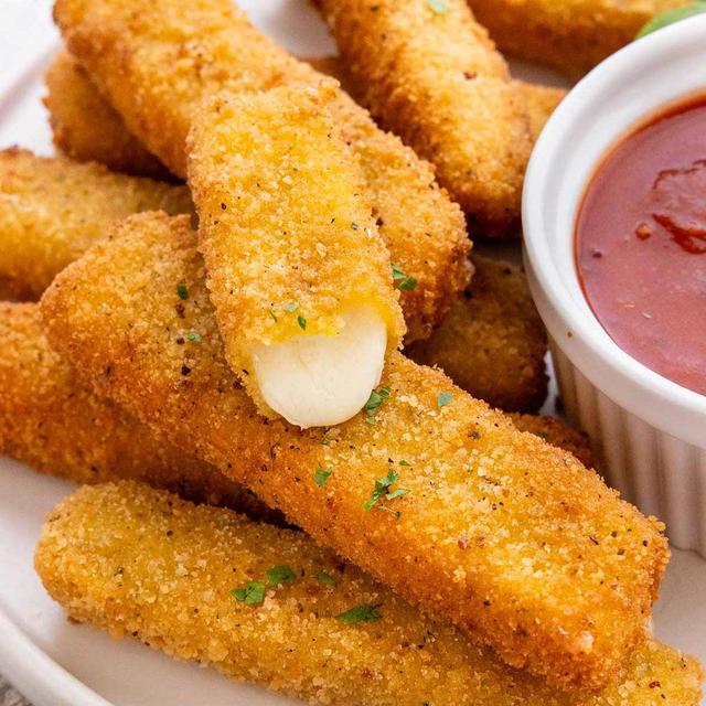 Mozzarella Cheese Sticks | Punchfork